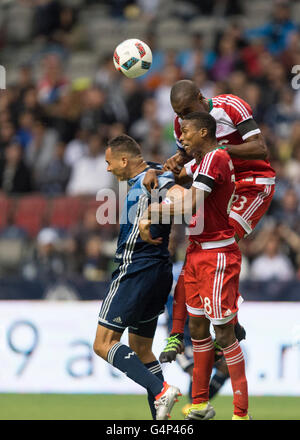 LONDON, ENGLAND - JUNE 18, 2016: Amazing sunset Cityscape from ...