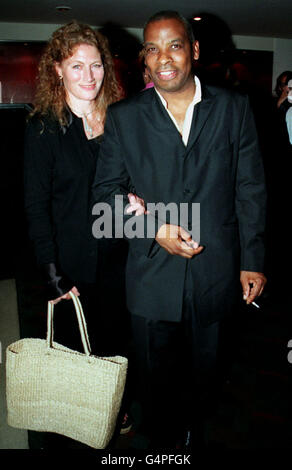 RISING DAMP LEONARD ROSSITER, DON WARRINGTON Stock Photo - Alamy