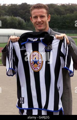 KEVIN GALLACHER BLACKBURN ROVERS FC 26 November 1996 Stock Photo - Alamy