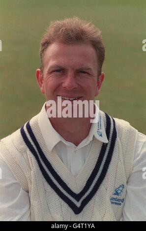 CRICKET. TREVOR WARD, KENT Stock Photo - Alamy