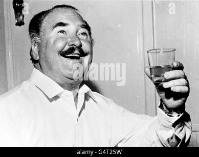 JOSEPH LOCKE Irish singer Stock Photo - Alamy