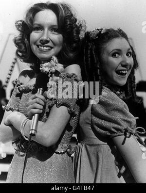 A library file picture of singer Lena Zavaroni. * 7/11/1982 : Lena ...