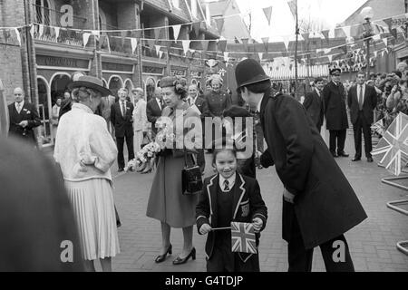 Queen Elizabeth II opening the Ealing Broadway Centre. Behind her ...