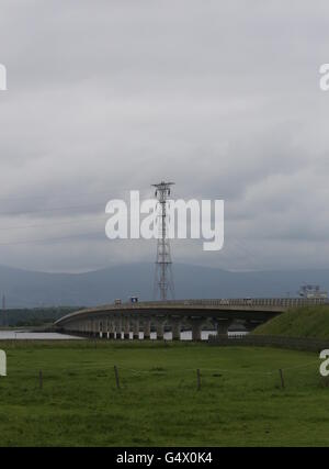 Clackmannanshire Bridge across Firth of Forth and north pylon of 400kV ...