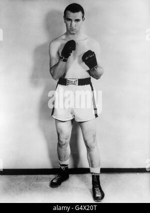 American Middleweight Don Fullmer, who fights Great Britain's Terry ...