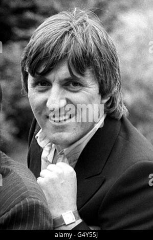 BRUCE WELCH guitarist with Shadows pop group in 1963. Photo Tony Gale ...