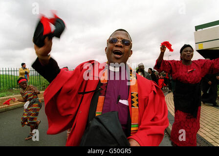 Mourners of the late Labour MP for Tottenham Bernie Grant, celebrate ...