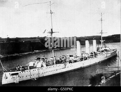 The German cruiser 'Emden' in the First World War Stock Photo - Alamy