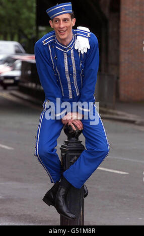 Coronation Street actor Martin Hancock who will play Buttons in Panto ...