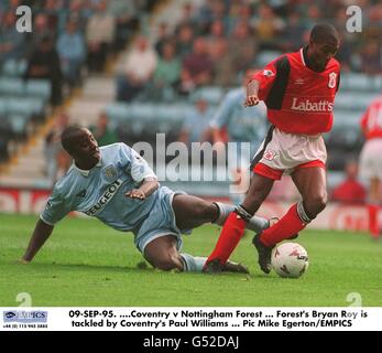 09-SEP-95, Coventry v Nottingham Forest, Forest's Stuart Pearce is sent ...