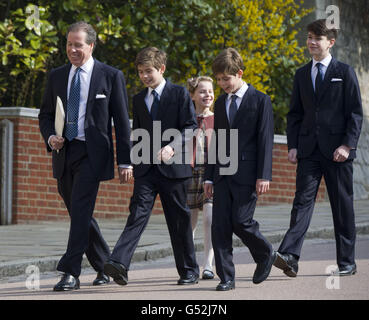 Viscount Linley (left) with his children Margarita Armstrong-Jones and ...