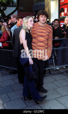 ACTOR AND COMEDIAN ALAN DAVIES AND HIS GIRLFRIEND, AMERICAN SINGER ...