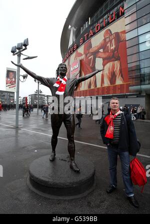 Tony Adams statue, outside Arsenal Emirates Stadium, Islington, London ...