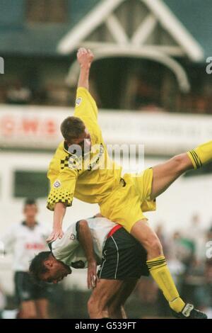 STUART TUCK OF BRIGHTON AND HOVE ALBION FOOTBALL CLUB Stock Photo - Alamy