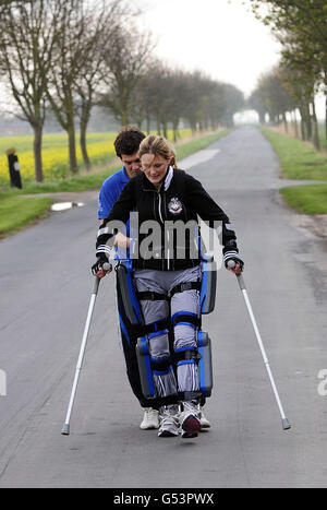 Claire Lomas trains for the London Marathon in a bionic ReWalk suit ...