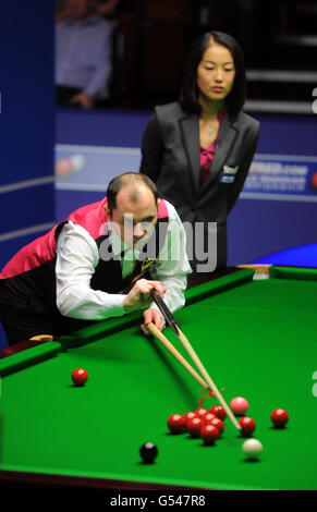 Snooker referee Zhu Ying during day one of the 2018 Betfred World ...