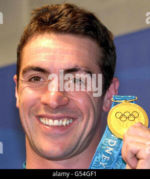 Great Britain cyclist Jason Queally celebrates winning the Olympic Gold ...