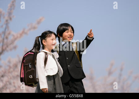 Japanese Elementary School Students Stock Photo - Alamy