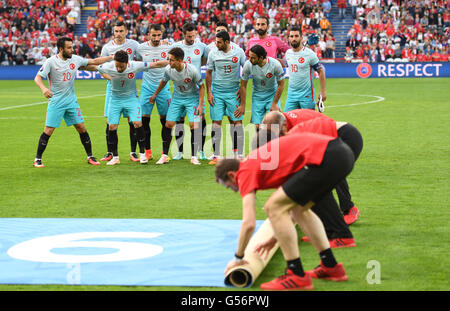 Players of the Turkish team pose for photographers before the UEFA Euro ...