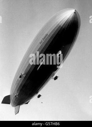The German Graf Zeppelin airship in flight, viewed from below Stock ...