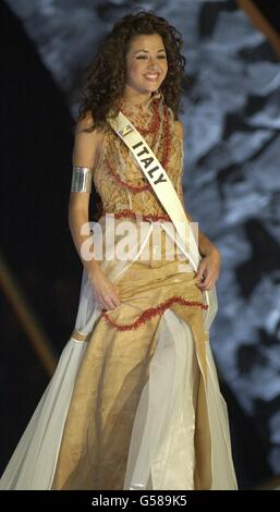 Miss World 2000 Italy Stock Photo - Alamy