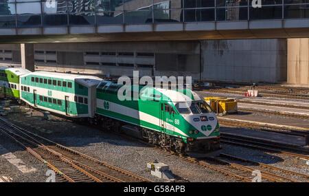 GO Transit Locomotive heading towards Toronto Union Station Stock Photo ...