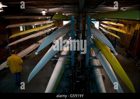 A rack of rowing oars Stock Photo - Alamy