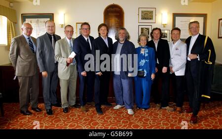 Lipa graduation ceremony Stock Photo - Alamy