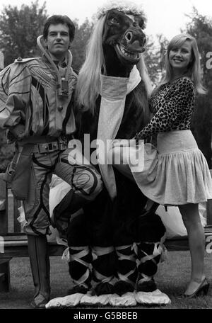 BLUE PETER SARAH GREENE Stock Photo - Alamy
