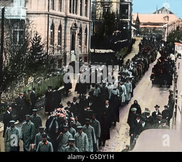 Leichenzug. Funeral cortege. Germany, war, World War, WWI, 1 Stock ...