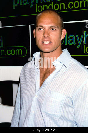 JAMES CROSSLEY HUNTER GLADIATORS Stock Photo - Alamy