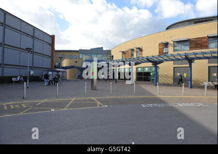 A view of the main entrance at Queen's Hospital, Rom Valley Way ...