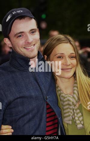 Travis frontman Fran Healy and wife Nora arriving for the 2001 'Q ...