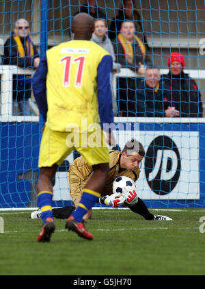 Goalkeeper Luke McCormick, who was jailed after killing 2 children in a ...
