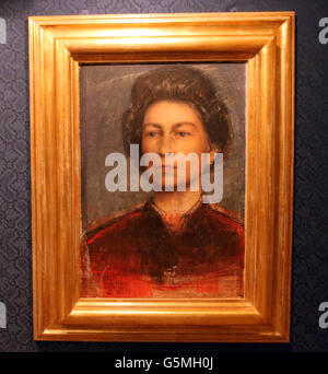 The Queen: Portraits of a Monach exhibition Stock Photo - Alamy