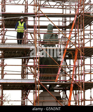 Historic Scotland apprentice stone mason Liam Grubb, walks on ...