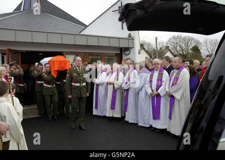 Shane McEntee funeral Stock Photo - Alamy