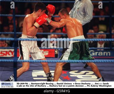 Boxing ... Daniel Jiminez v Drew Docherty Stock Photo - Alamy