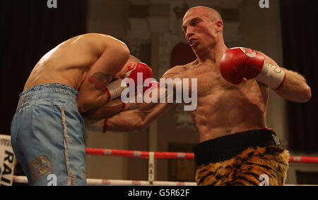 Boxing - Walsall Town Hall. Martin Gethin (right) and Ben Murphy during ...