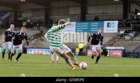 Soccer - William Hill Scottish FA Cup - Fifth Round - Raith Rovers v ...