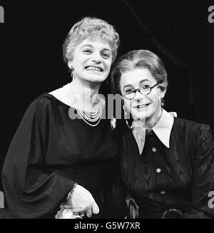 DR EVADNE HINGE and DAME HILDA BRACKET - female impersonation artists ...