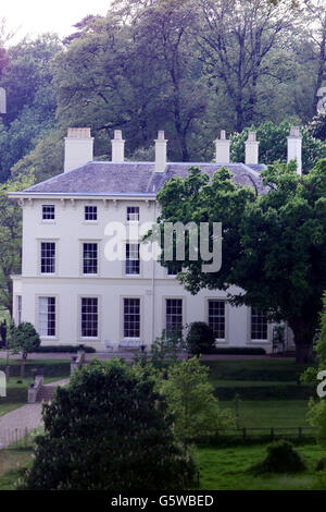 Chadacre Hall, in Chad village Stock Photo - Alamy