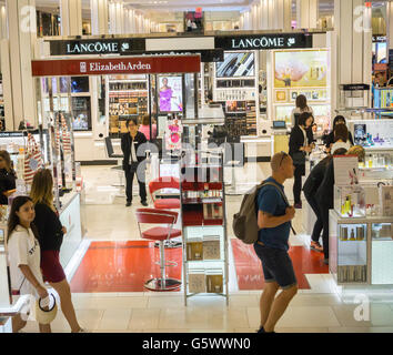 The Elizabeth Arden boutique within Macy's department store in Herald ...
