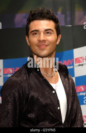 Pop Idol's Darius Danesh during a photocall at the HMV store in London ...