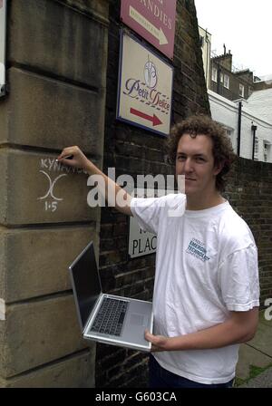 Warchalking - Ben Hammersley Stock Photo - Alamy