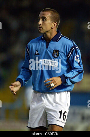 PAUL RITCHIE MANCHESTER CITY FC MAINE ROAD 17 September 2000 Stock ...