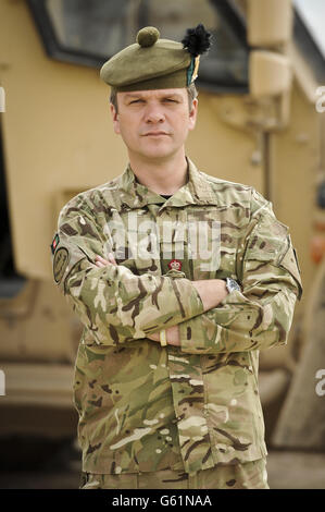 2 Rifles Commanding Officer Lieutenant Colonel Sam Cates briefs his ...