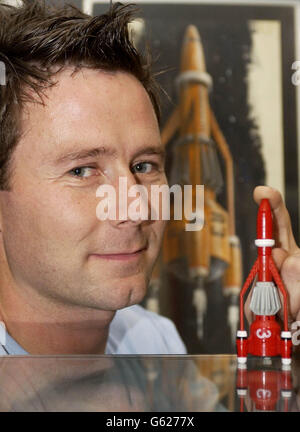 Elliot Meddings - the son of Derek Meddings, the special effects ...