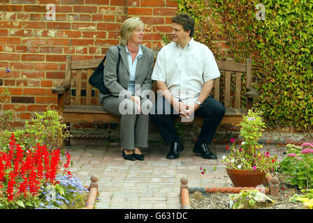 Tony and Linda Jones the parents of murdered 15 year old school girl ...