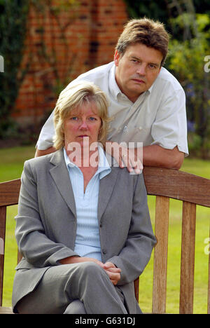 Tony and Linda Jones the parents of murdered 15 year old school girl ...